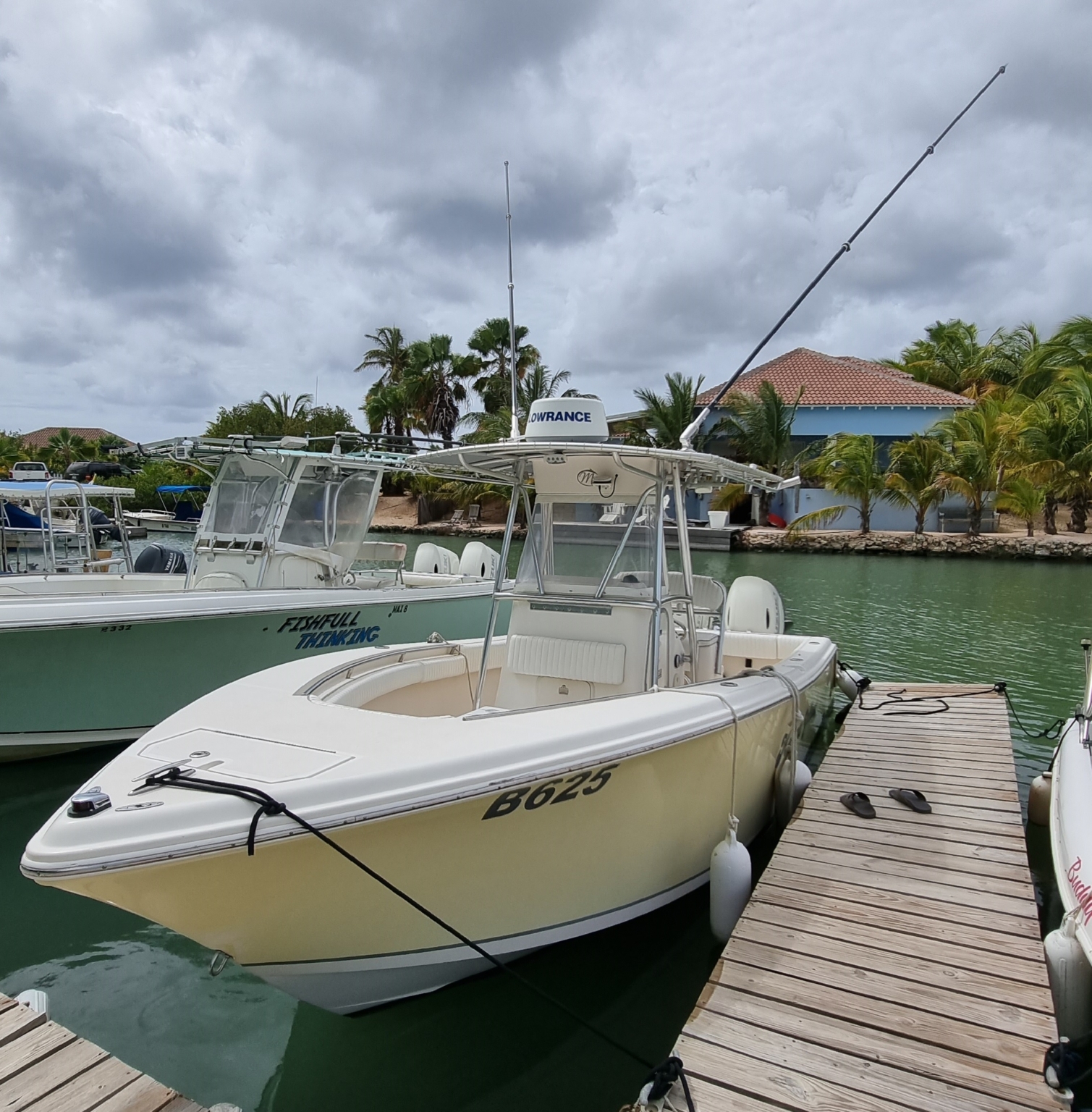 The boats - Fishing Adventures Bonaire